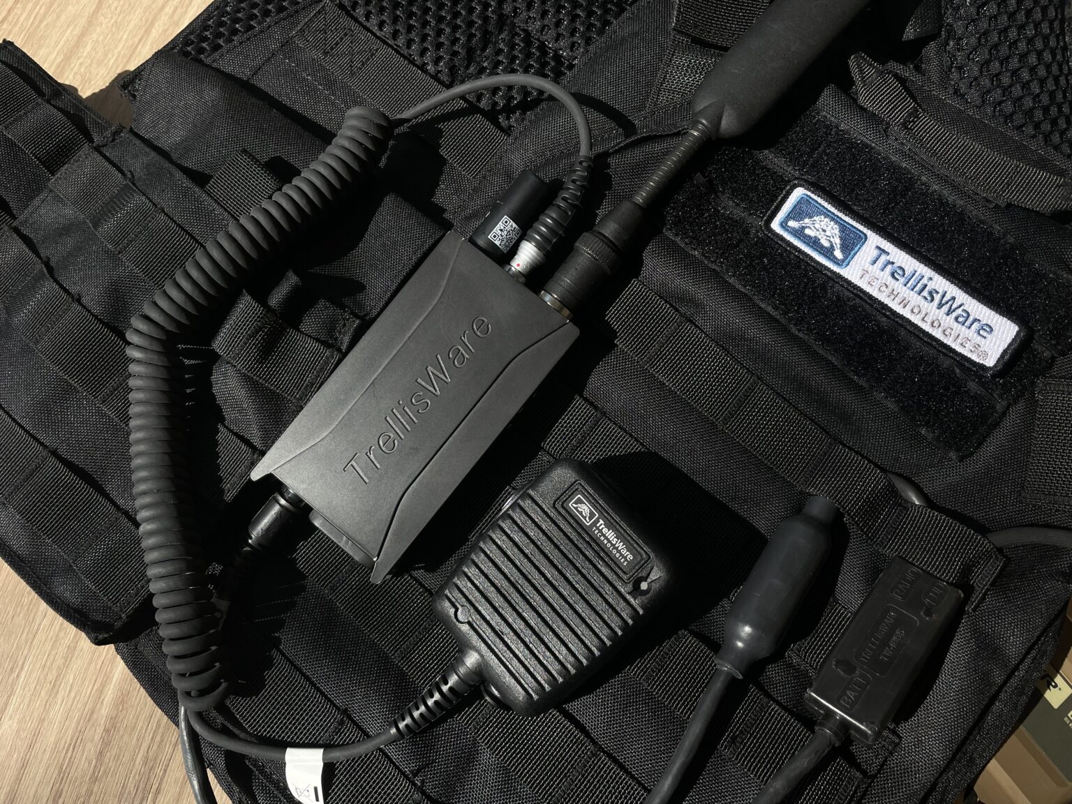 TW Spirit™ 860 Radio - TrellisWare Technologies, Inc.